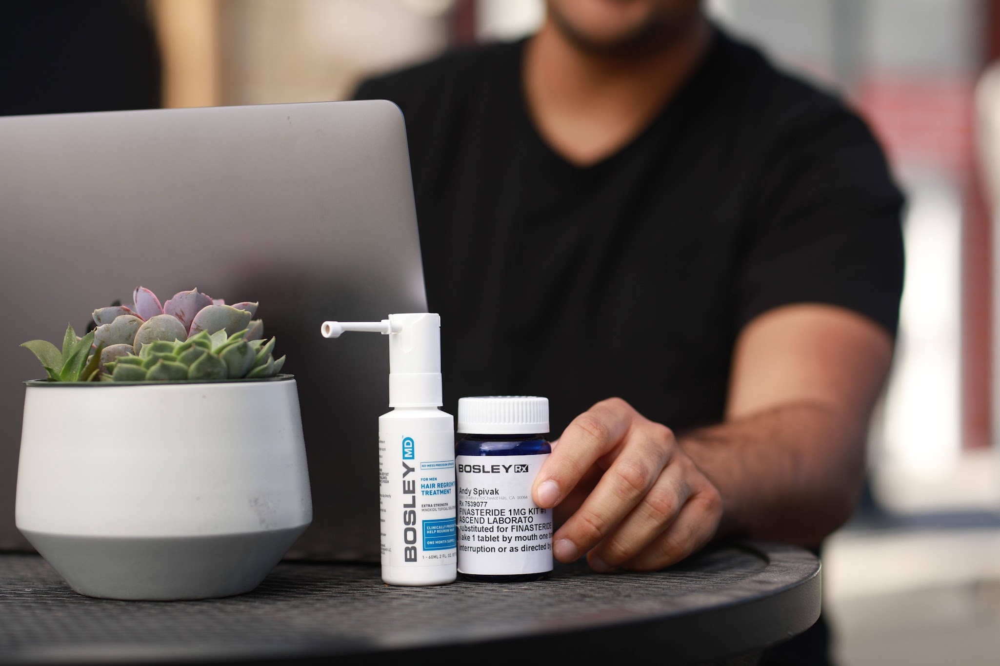 Minoxidil for Hair Loss: How it Works and What to Expect - Bosley Hair ...